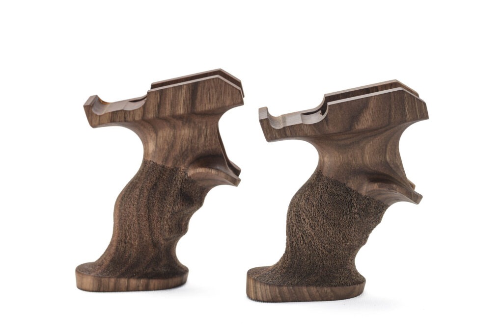 New ambidextrous hand grip for SP-line pistols | Pardini Armi